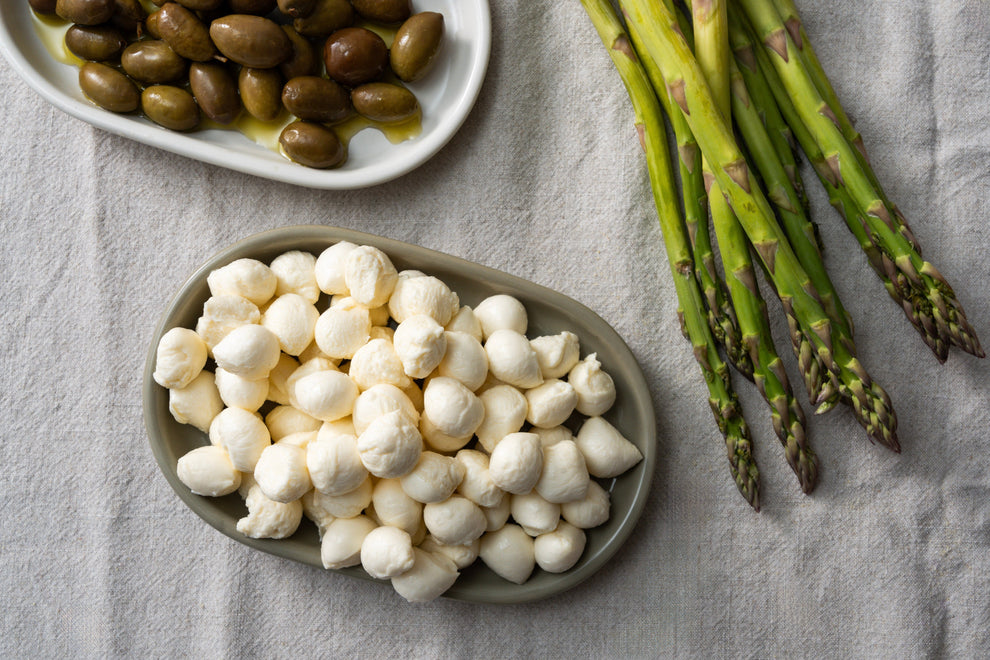 Perline 'Mozzarella Pearls' BOX – Vannella Cheese WHOLESALE